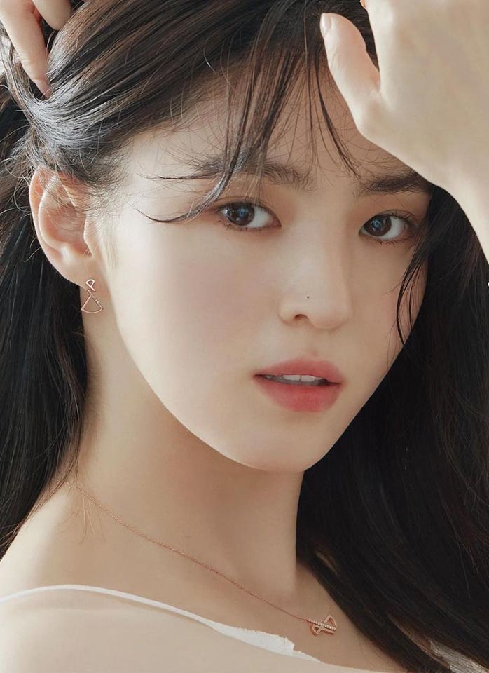 ฮันโซฮี (Han So Hee) นักแสดงสาว แดนกิมจิ สวยแซ่บ สุดละมุน ในบทบาท ยูนาบ ...