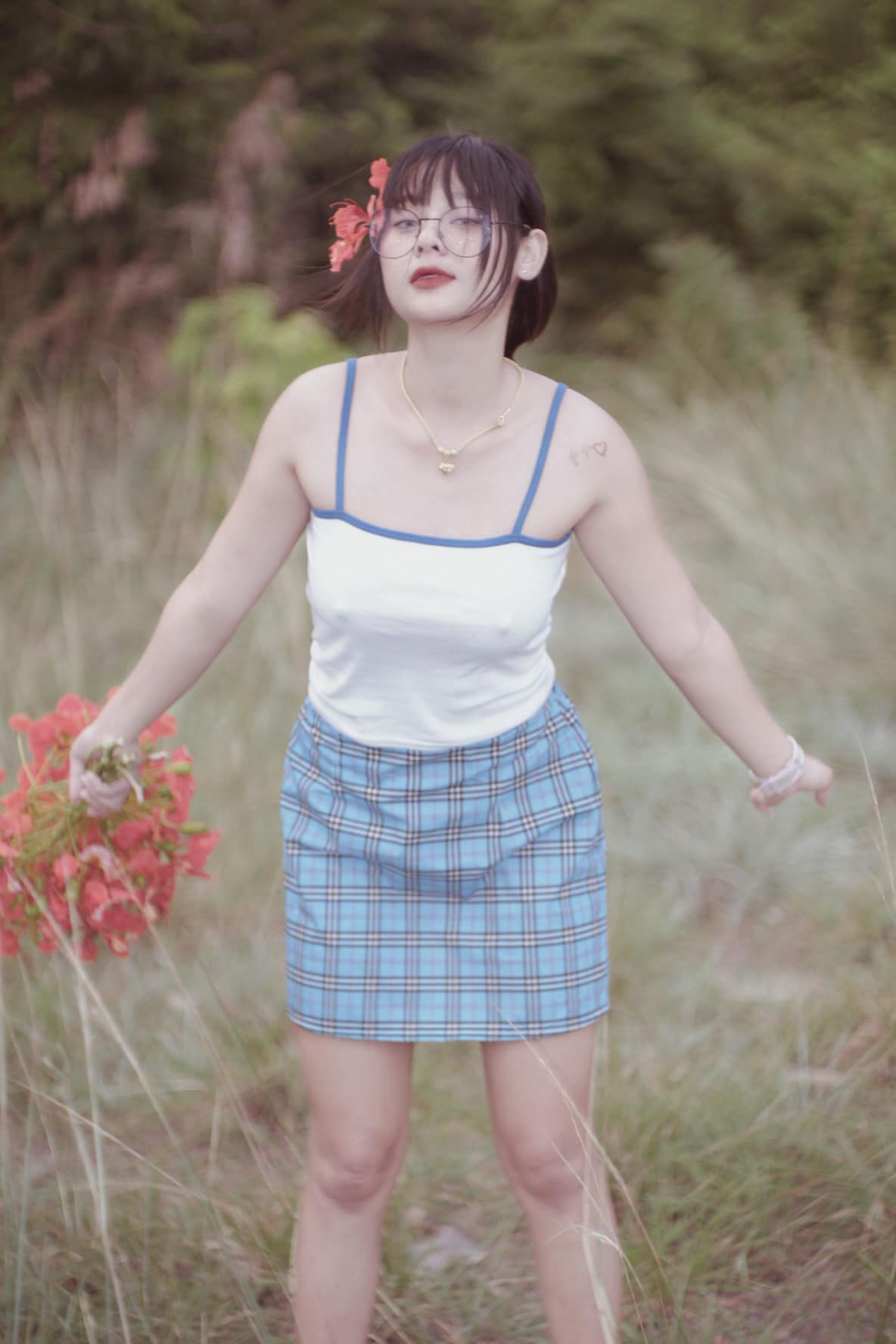 น้องมินตรา (mintra4444) สาวน้อย งานดี หุ่นแจ่ม ร้อนแรงบนโซเชียล แซ่บสุดใน Onlyfans - ติดตามแวดวง ...