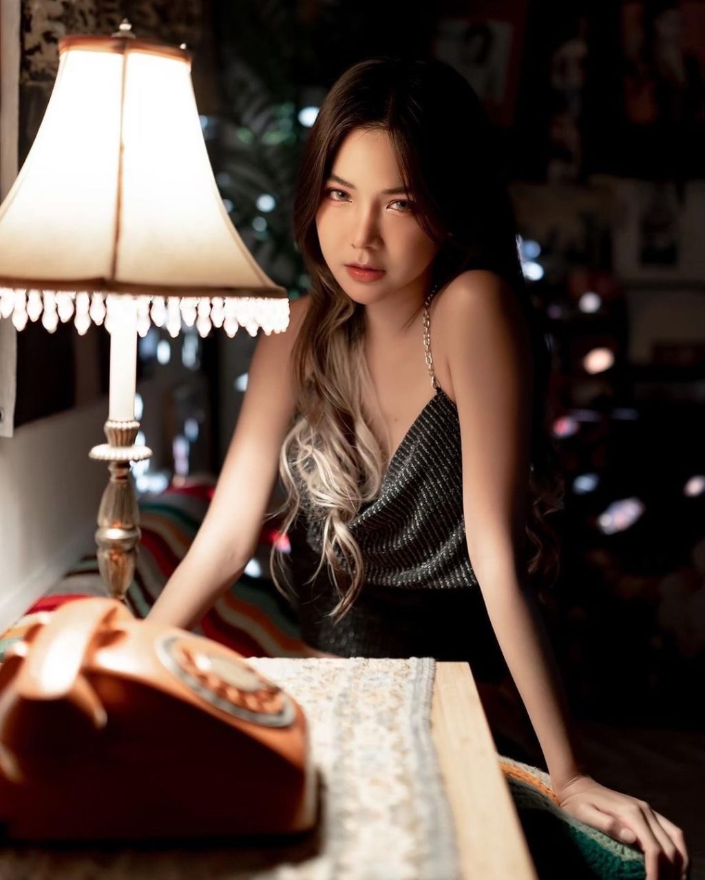 ใบเฟิร์น พิชญ์ชามญช์ สาวแซ่บไซส์มินิ ผิวขาวออร่าพุ่ง งานดีหุ่นเซี๊ยะ ...